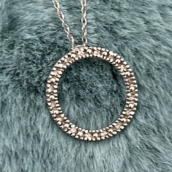 Jewelry | 1k White Gold Diamond Pendant With Chain | Poshmark